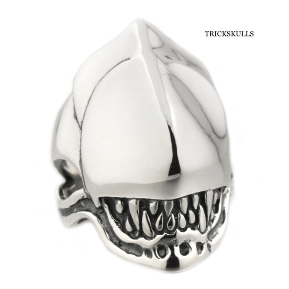 TRICKSKULLS | Jewelry | Alien Xenomorph 36 Stainless Steel Aliens Avp ...